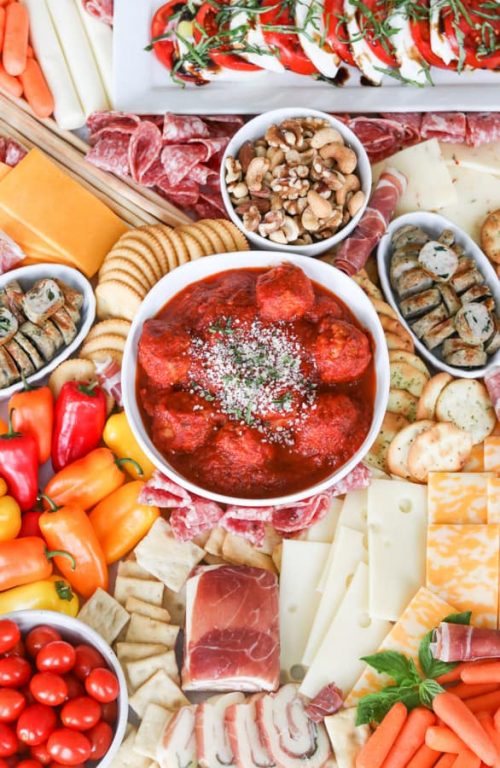 Ultimate Guide to Creating the Best Charcuterie Boards - Hill City Bride