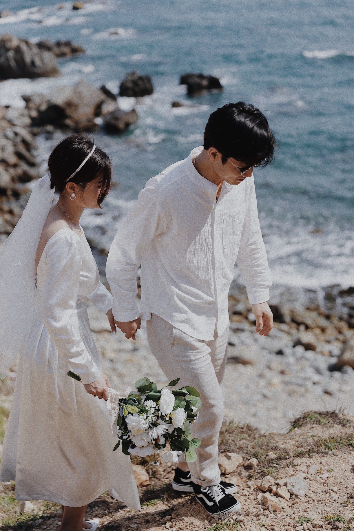 10 Things You Need to Think About Before Getting Married Abroad | HCB